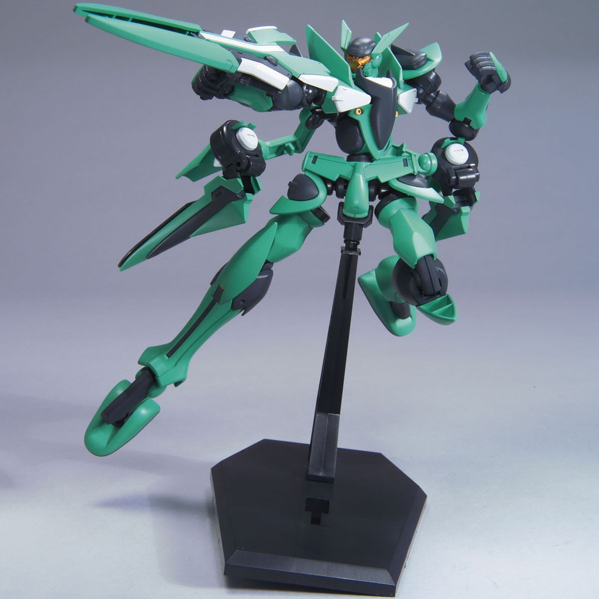 Model figurki GUNDAM HG 1/144 - Brave Standard Test Type