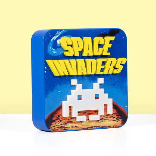 Lampka Space Invaders Logo